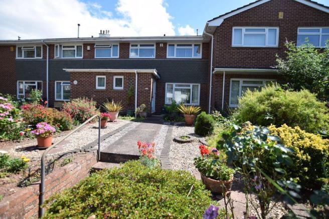 Magdalen Road, Exeter EX2 3 bed house - £1,700 pcm (£392 pw)