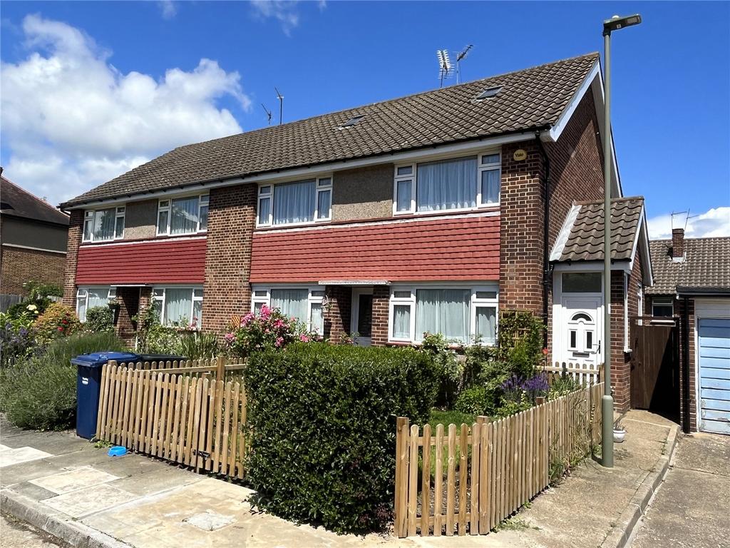 Porch Way, London N20 3 bed maisonette - £450,000