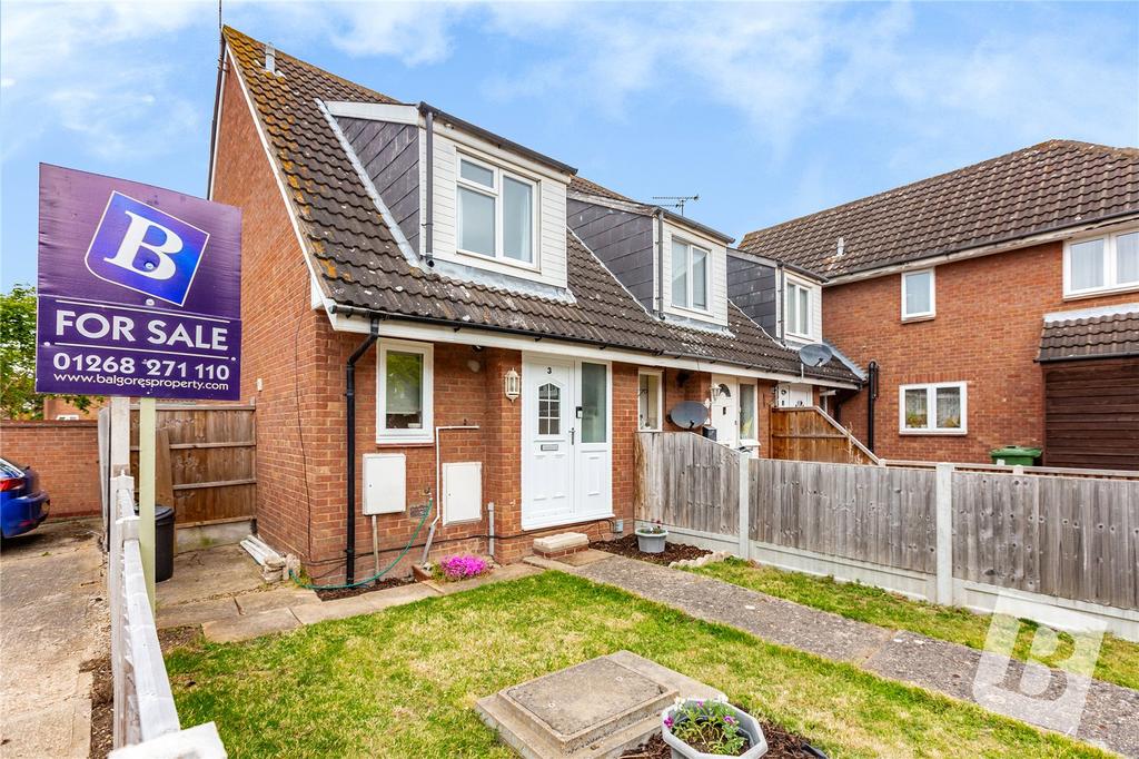 Shirley Gardens, Basildon, Essex, SS13 2 bed end of terrace house - £ ...