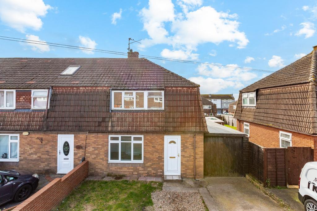 Wylie Road, Hoo, Rochester, Kent 3 bed end of terrace house for sale ...