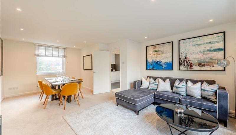 London SW3 2 bed flat - £4,550 pcm (£1,050 pw)