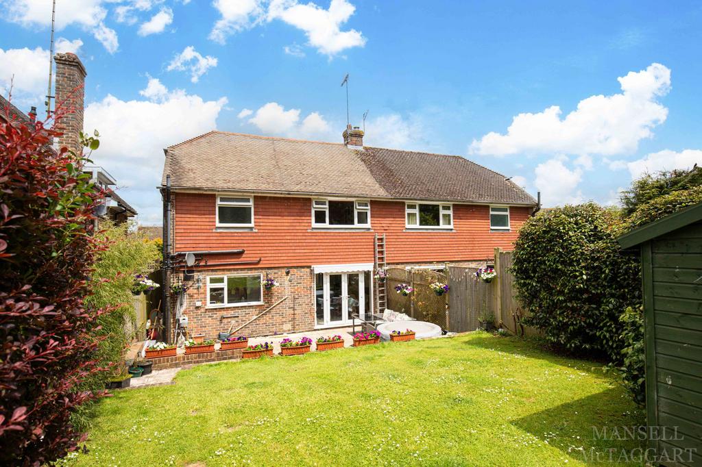 Rectory Field, Hartfield TN7 3 bed semi-detached house - £500,000