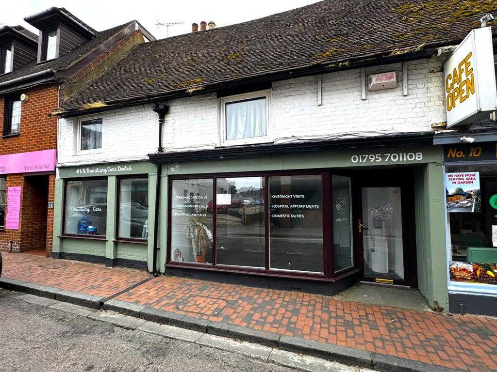 East Street, Sittingbourne Retail property (high street) - £500 pcm (£ ...