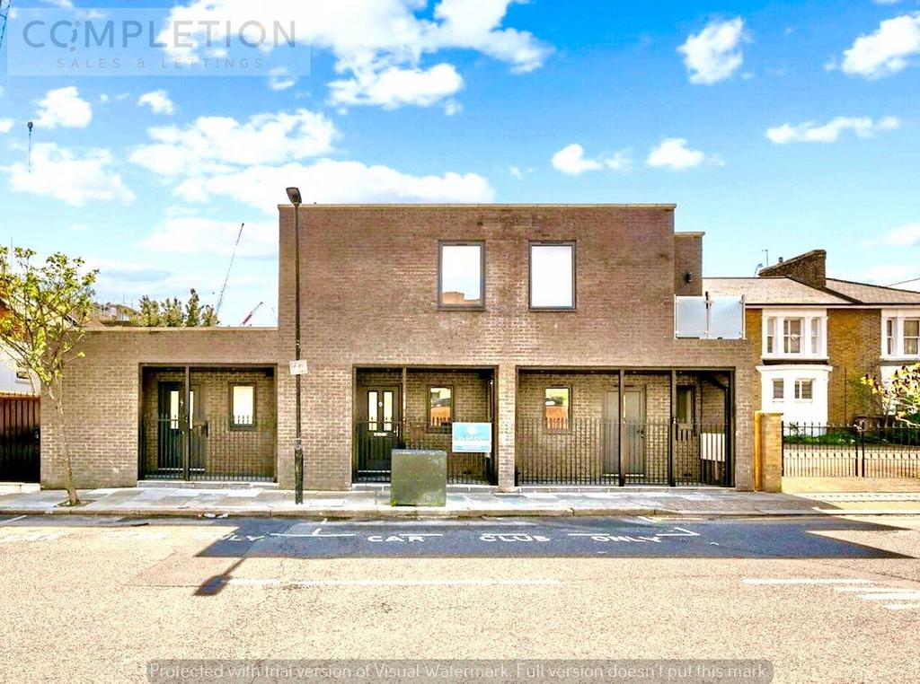 Parkland Road, London N22 2 bed semi-detached house for sale - £525,000
