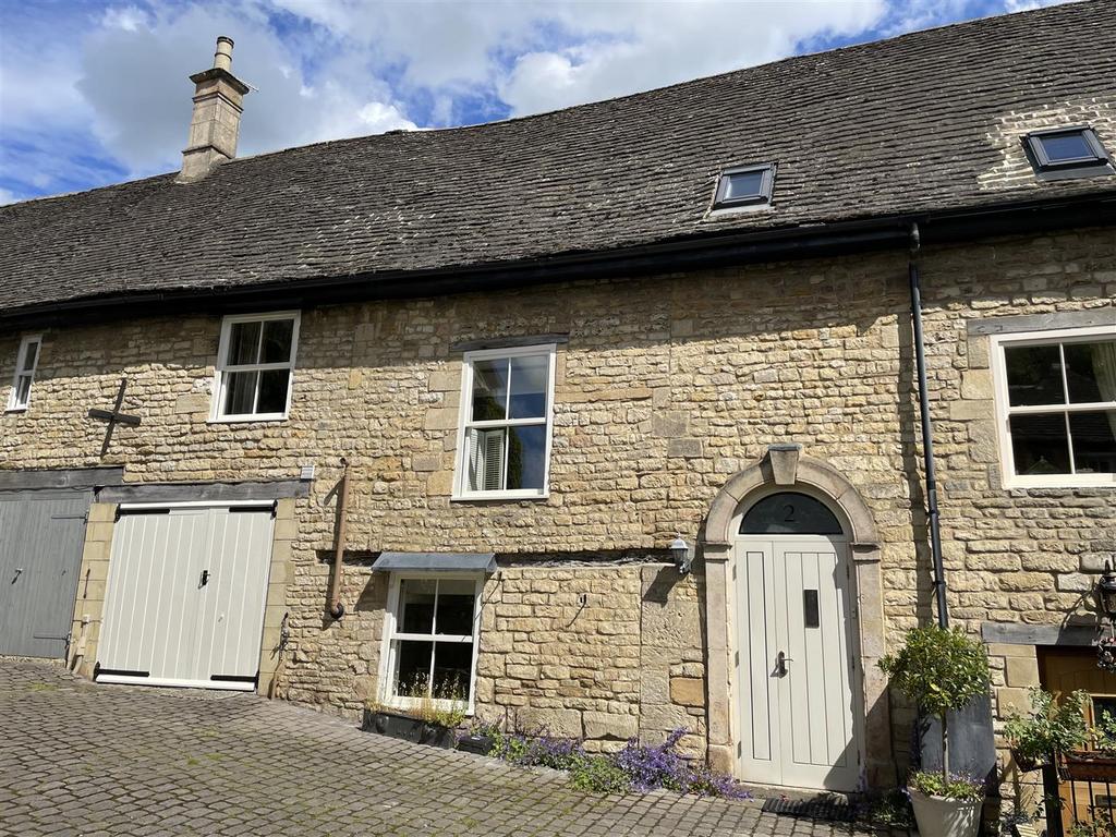 Barn Hill Mews, Stamford 3 bed terraced house - £1,450 pcm (£335 pw)