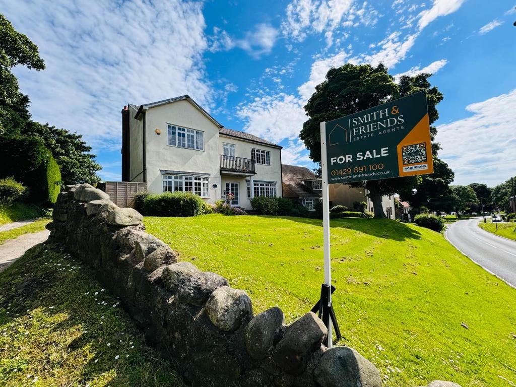 The Green, Elwick, Hartlepool 5 bed detached house for sale - £315,000