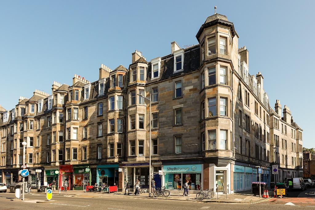 Bruntsfield Place, Edinburgh EH10 2 bed flat - £1,400 pcm (£323 pw)