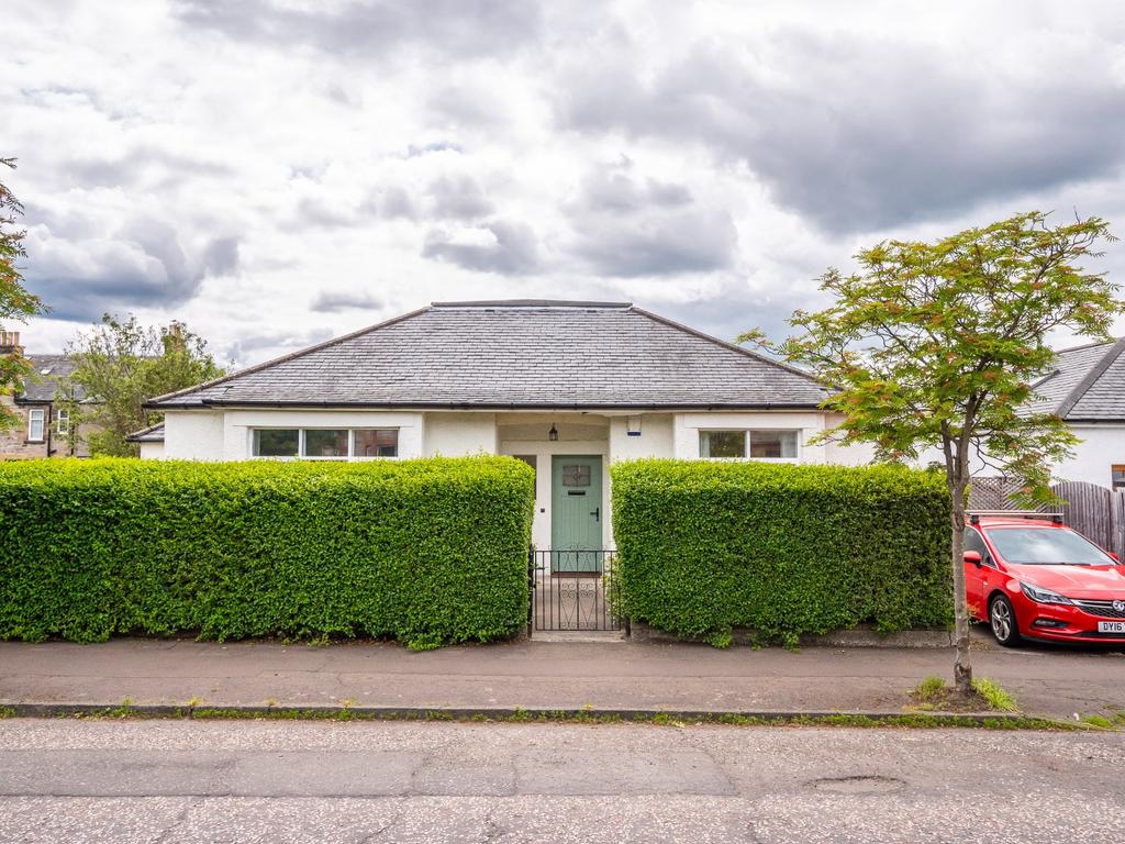 Balgreen Road, Edinburgh, Midlothian... 3 bed bungalow - £2,800 pcm (£ ...