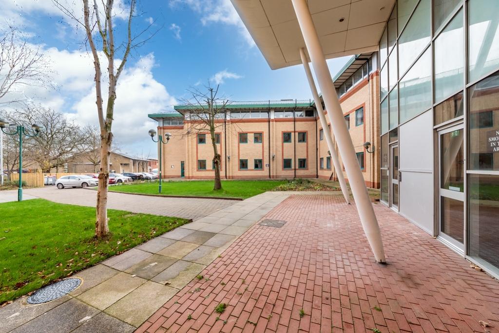 Humphry Davy House, Golden Smithies... 1 bed apartment - £600 pcm (£138 pw)