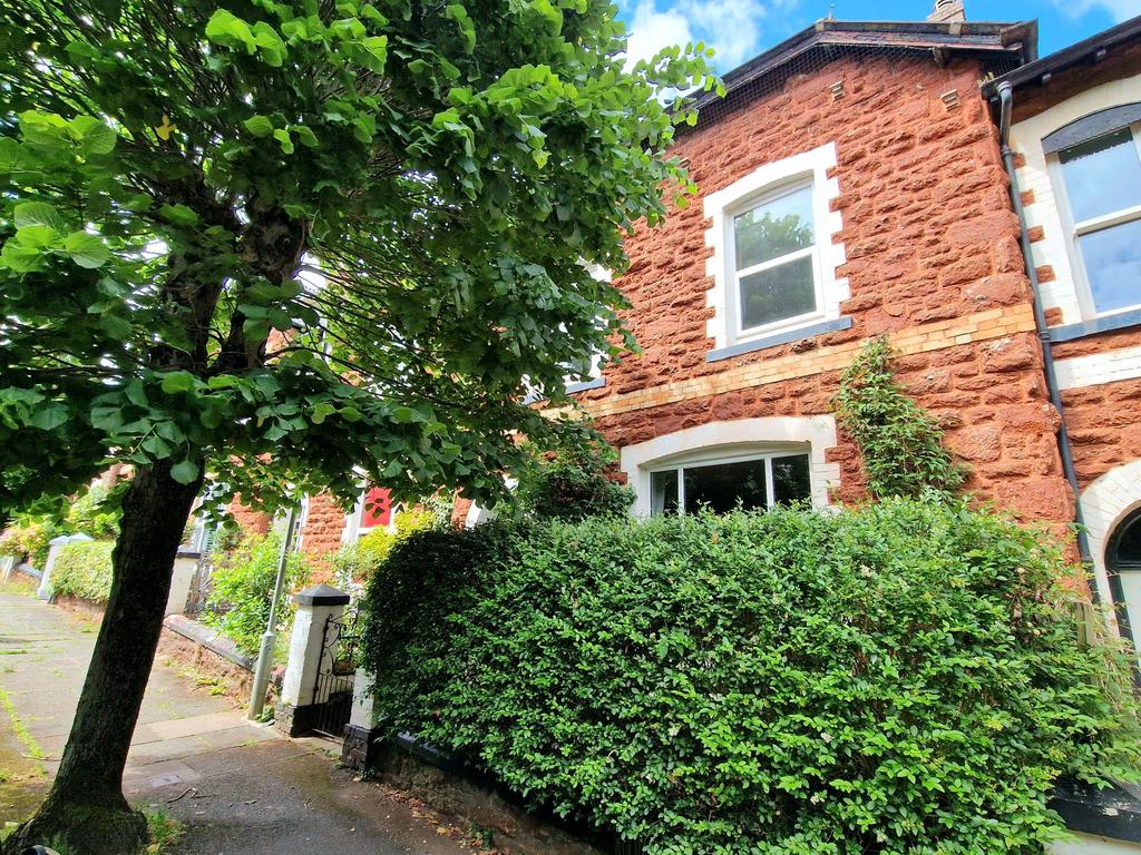 Chelston, Torquay 5 bed terraced house - £365,000