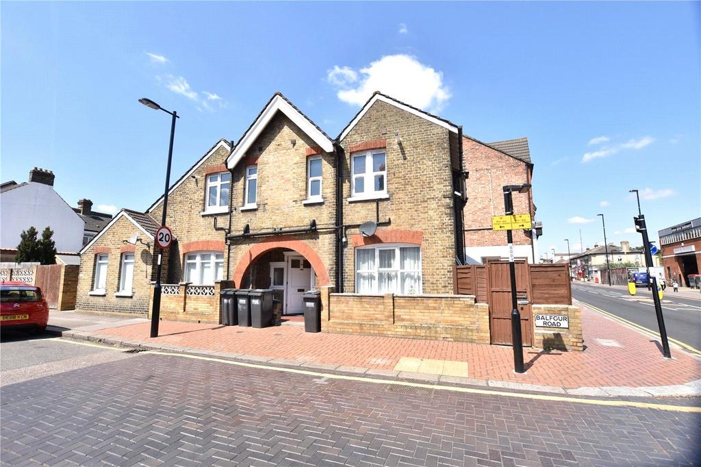 Portland Road, London, SE25 Studio - £1,100 pcm (£254 pw)