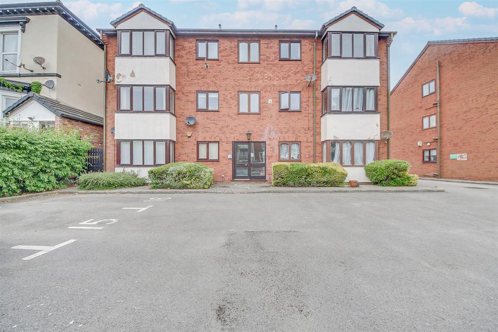 Scarisbrick Street, Southport PR9 2 bed apartment for sale - £80,000
