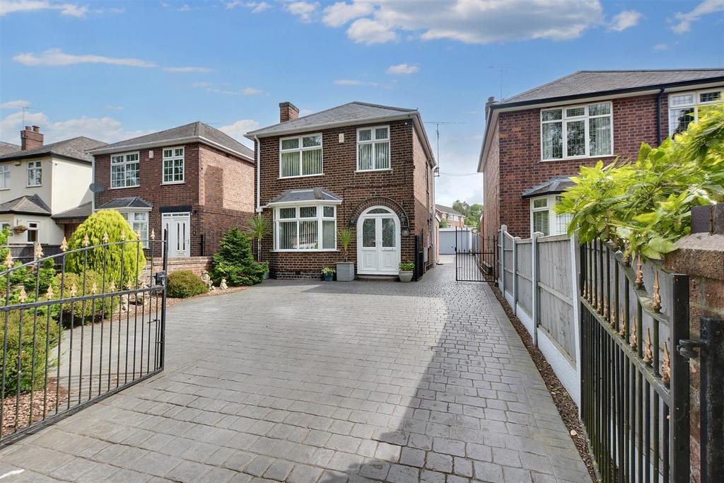 Ilkeston Road, Trowell 3 bed detached house - £350,000