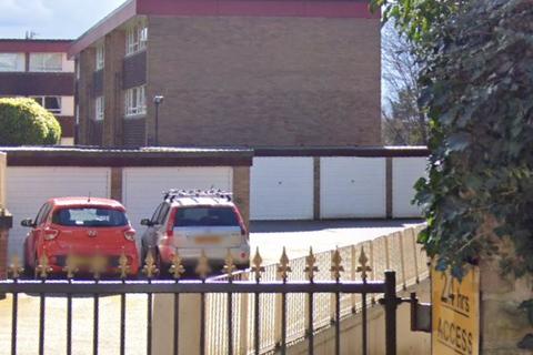 Garages To Rent In England | OnTheMarket