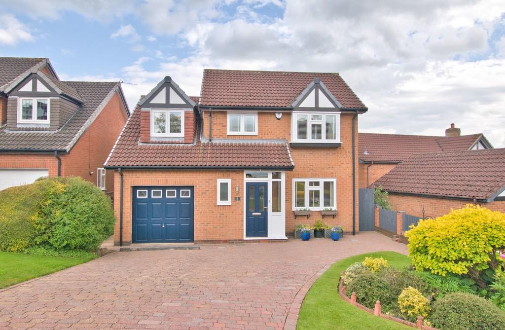 Meynell Rise, Ashbourne 4 bed detached house - £425,000