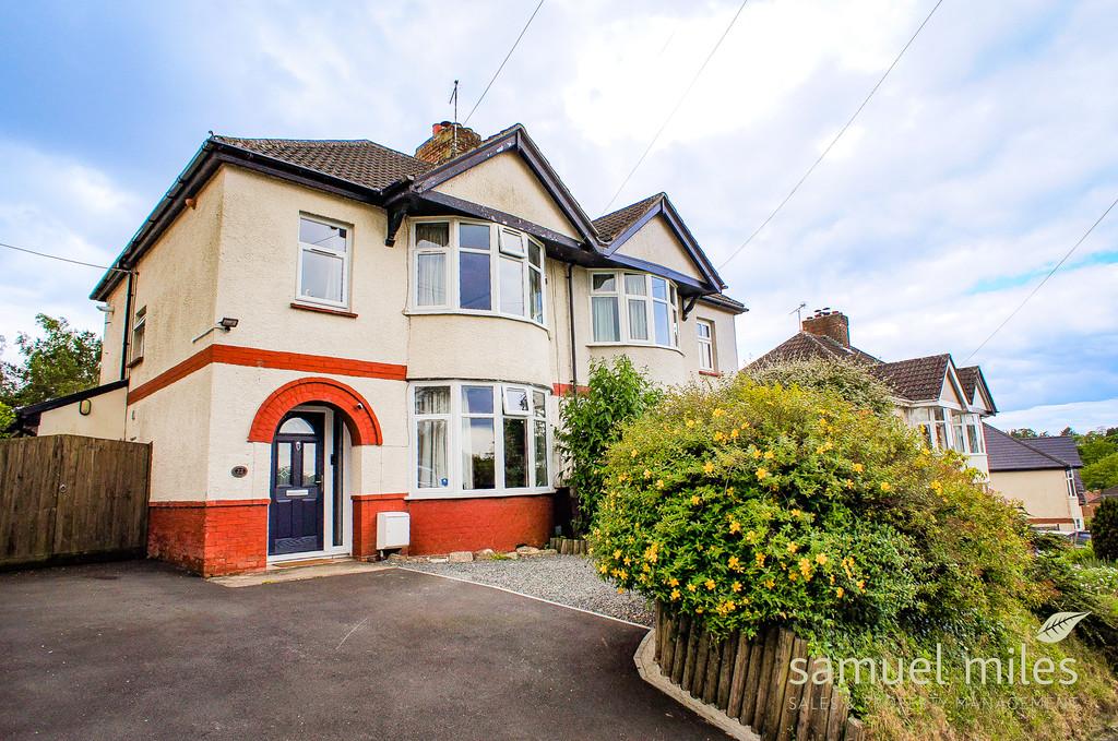 Brynards Hill, Wiltshire SN4 3 bed semi-detached house - £439,950