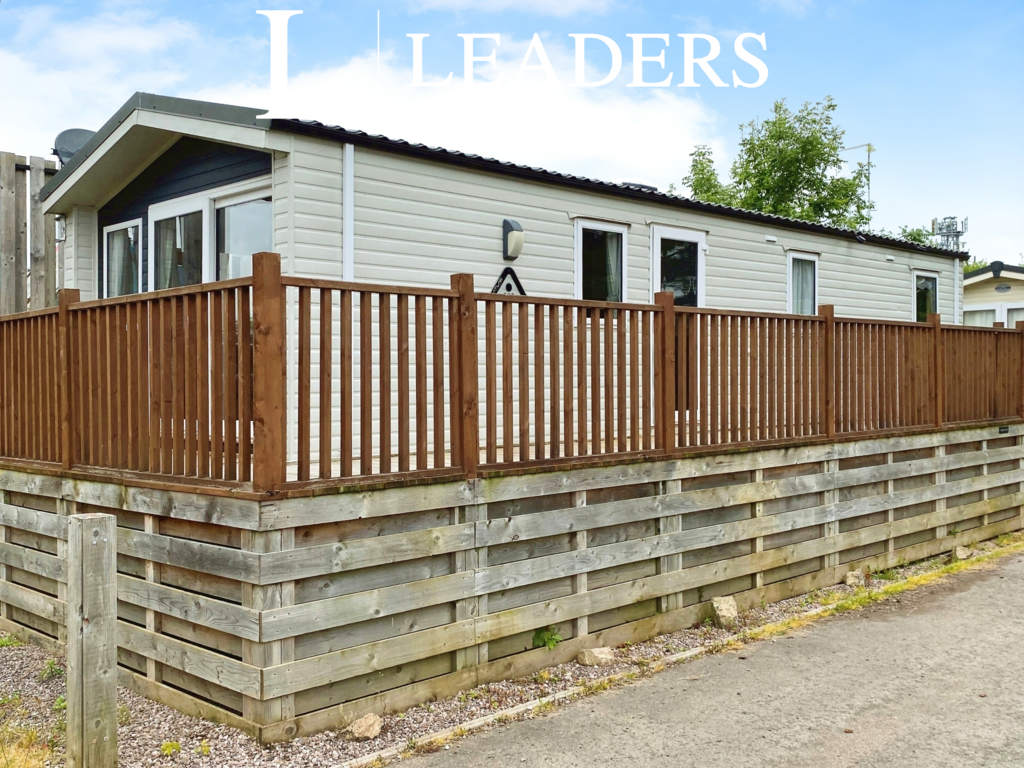 Park Home - Tingdene Marina... 3 bed park home - £750 pcm (£173 pw)
