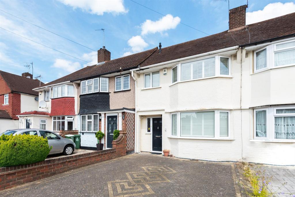 Norfolk Crescent, Sidcup DA15 3 bed terraced house - £400,000