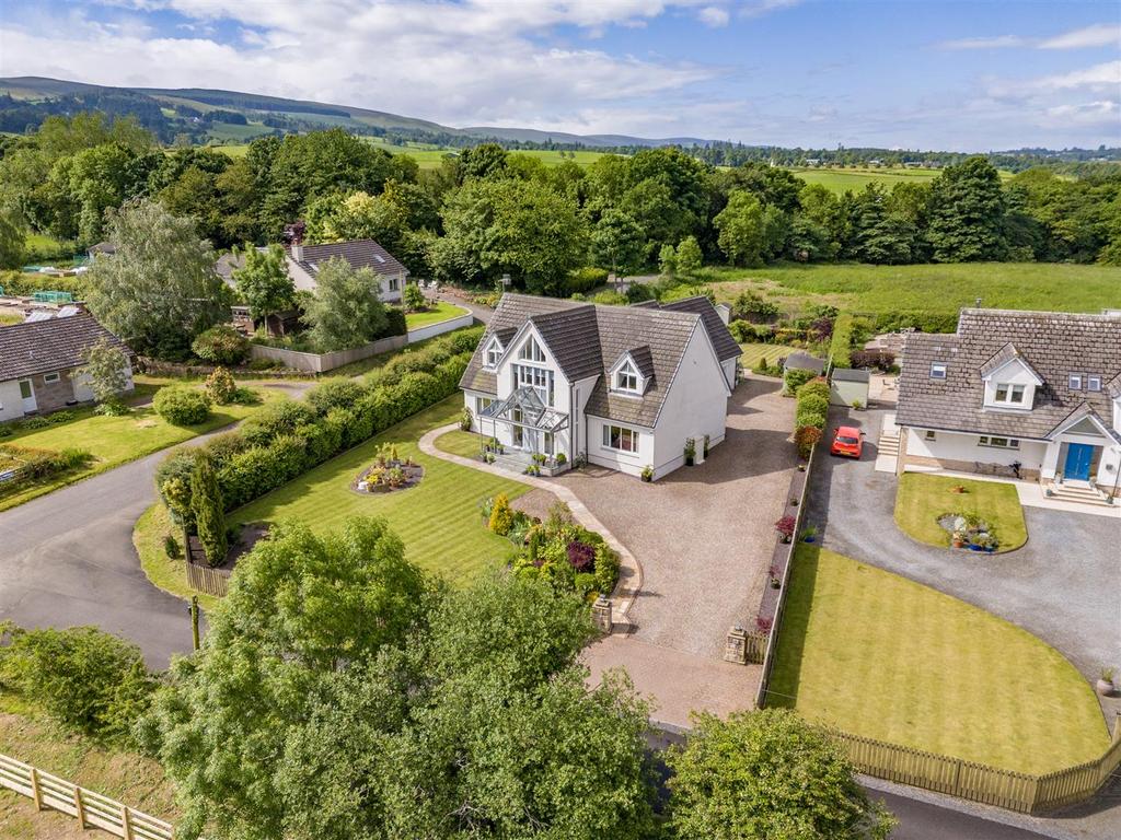Broadfold, Auchterarder PH3 4 bed detached house for sale - £640,000