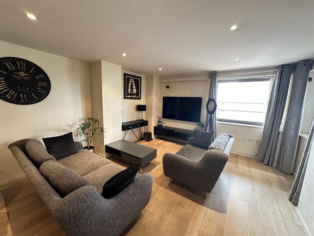 Castlegate, Chester Road, Manchester 1 bed apartment for sale - £210,000