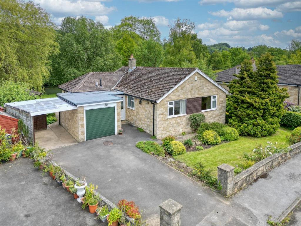 Wyebank Grove, Bakewell 3 bed detached bungalow - £575,000
