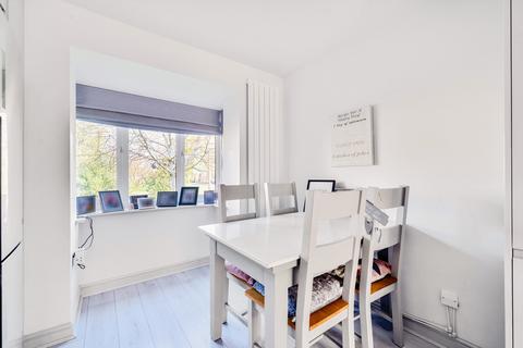 Houses for sale in Shepperton | OnTheMarket
