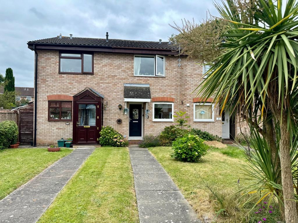 Ripon Walk, Bobblestock, Hereford, HR4 2 bed terraced house - £199,950