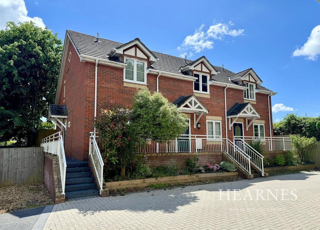 Tatnam Road, Poole, BH15 2 bed end of terrace house for sale - £290,000