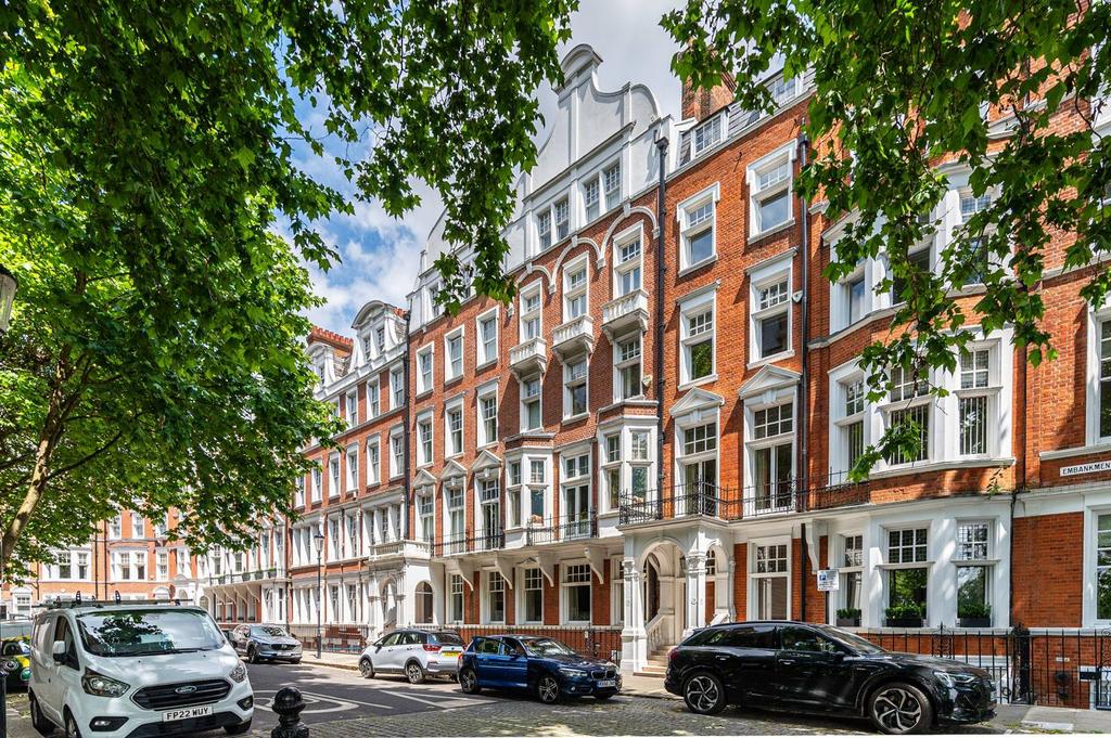 Embankment Gardens, Chelsea, London, SW3 2 bed flat for sale - £1,495,000