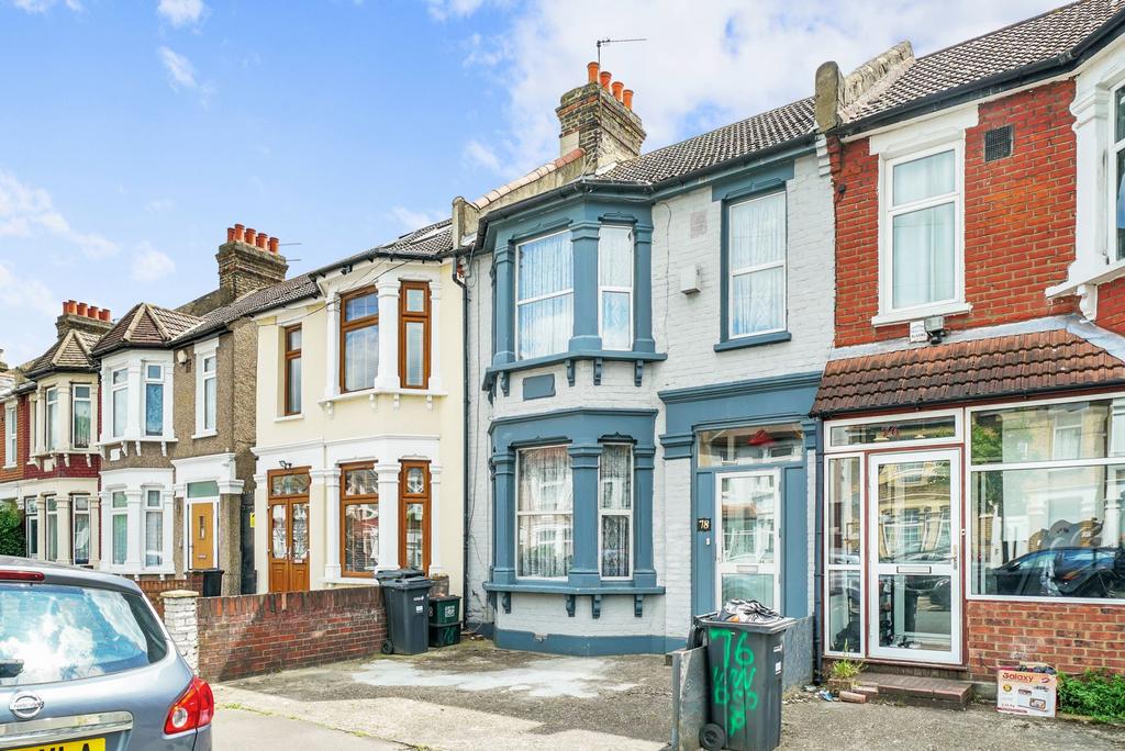 Windsor Road, Ilford, IG1 3 bed house for sale - £450,000