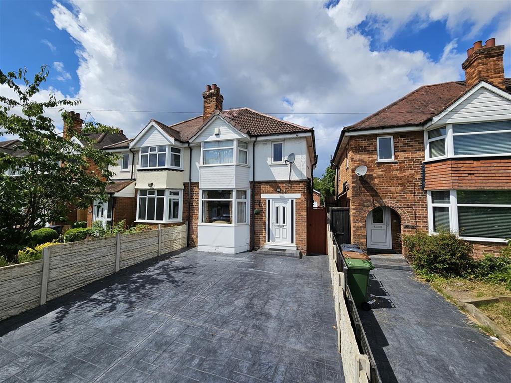 Lode Lane, Solihull 4 bed semi-detached house for sale - £400,000