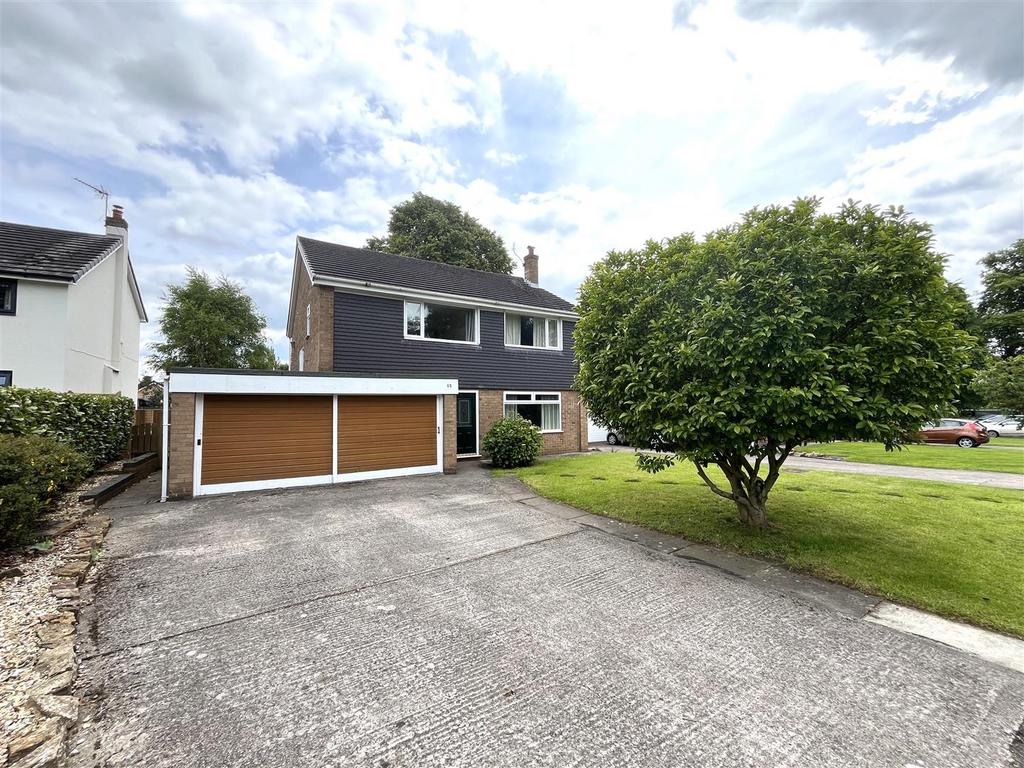 Congleton Road, Sandbach 4 bed detached house - £540,000