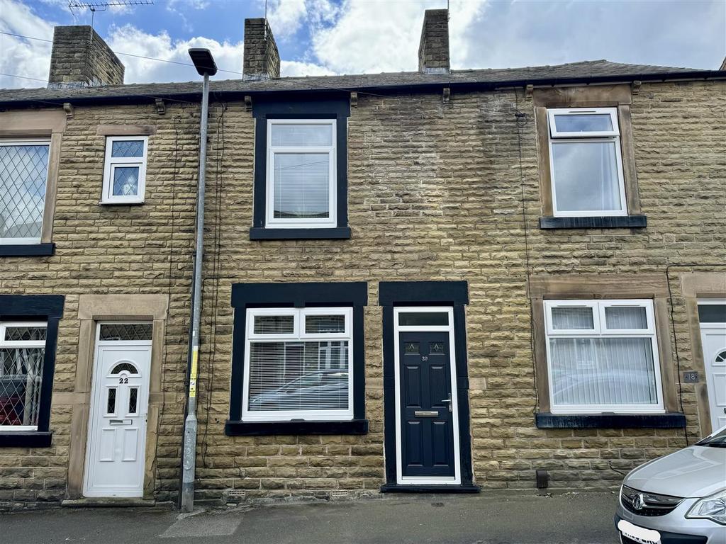 Braithwaite Street, Staincross S75 6BD 2 bed terraced house - £140,000
