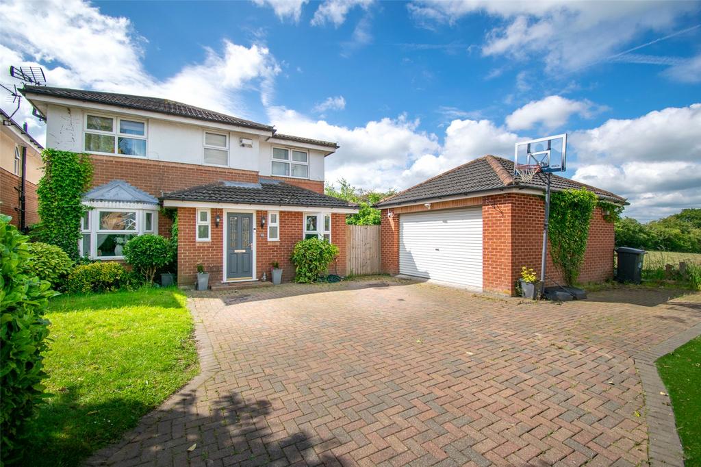 Davenham Way, Middlewich 4 bed detached house - £350,000