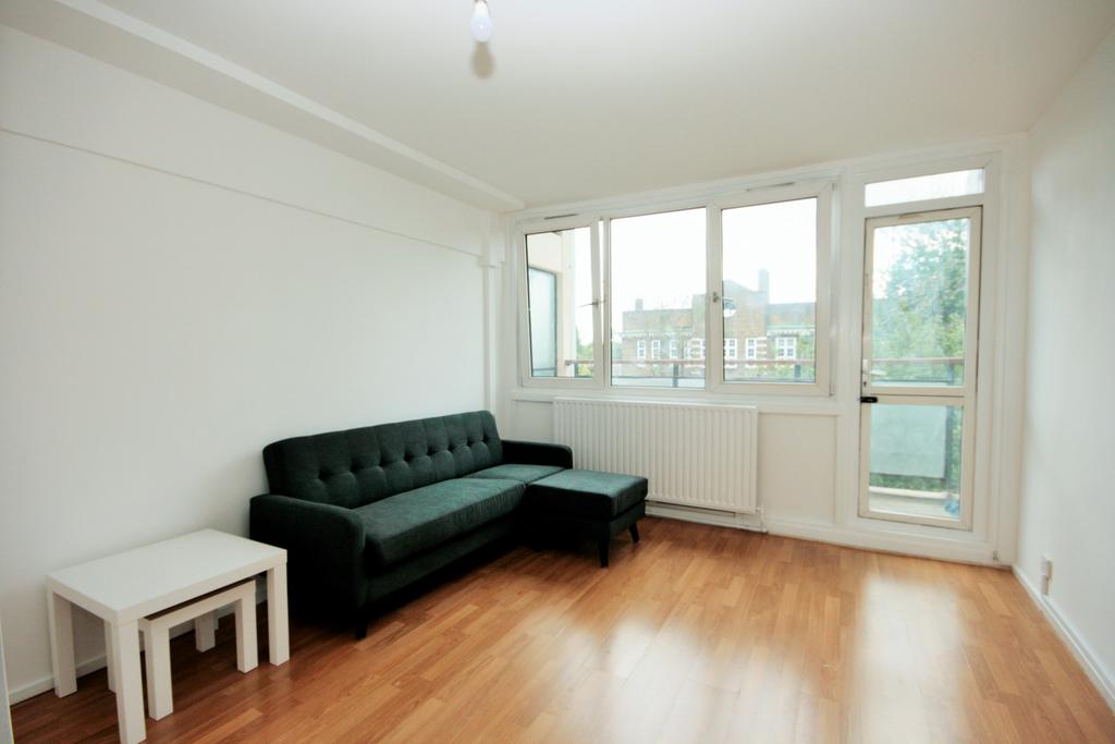 Harpley Square, E1 4EB 2 bed maisonette - £2,050 pcm (£473 pw)