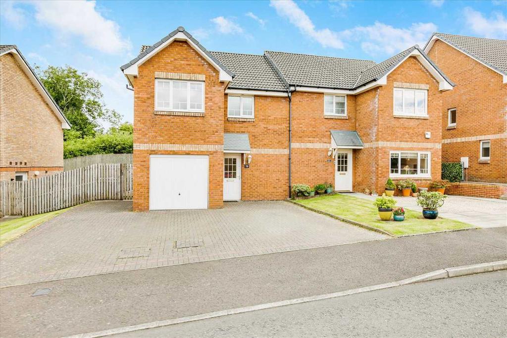 Callaghan Crescent, Jackton, EAST... 3 bed semi-detached house - £255,000