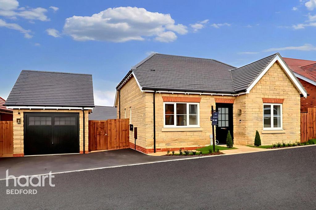 The Stanton, Bromham 2 bed bungalow for sale - £450,000