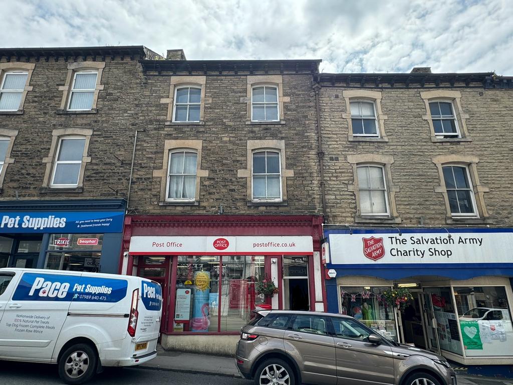 Market Street, Carnforth, LA5 1 bed flat to rent - £650 pcm (£150 pw)