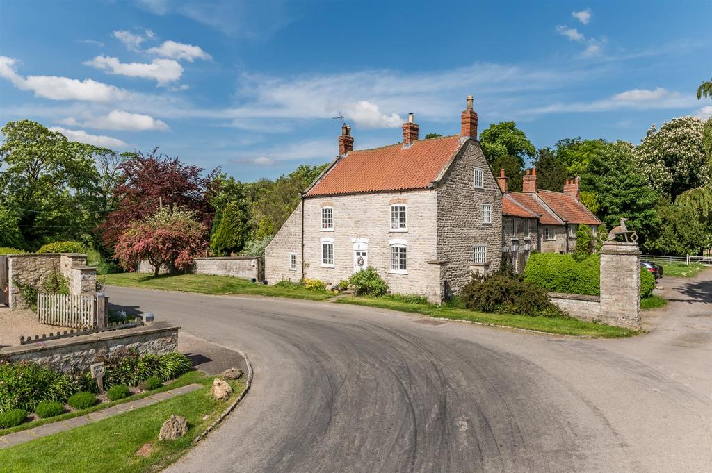 Norcliffe House, Langton, Malton... 5 bed detached house - £1,650 pcm ...