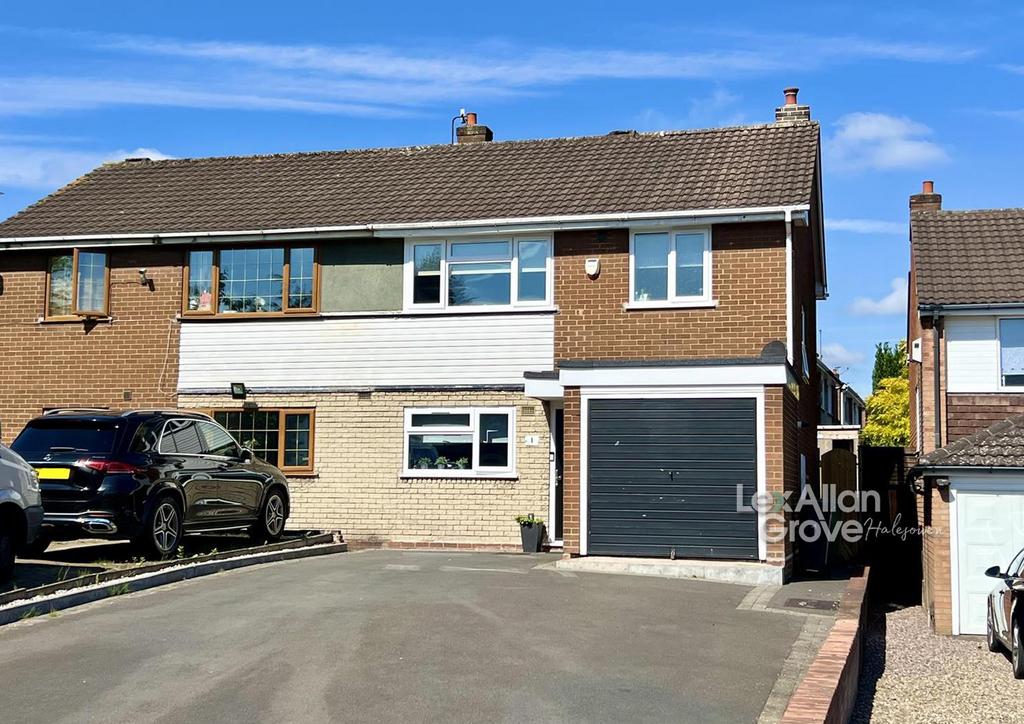 Kestrel Road Halesowen 3 Bed Semi Detached House £250 000