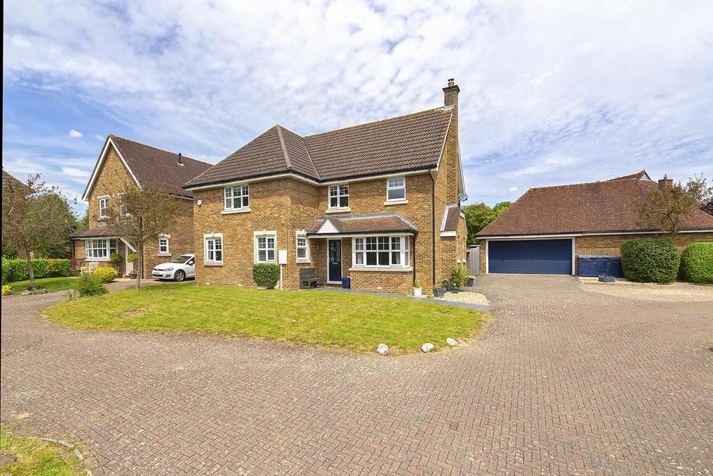 Admiral Way, Kings Hill, ME19 4NT 4 bed detached house - £875,000
