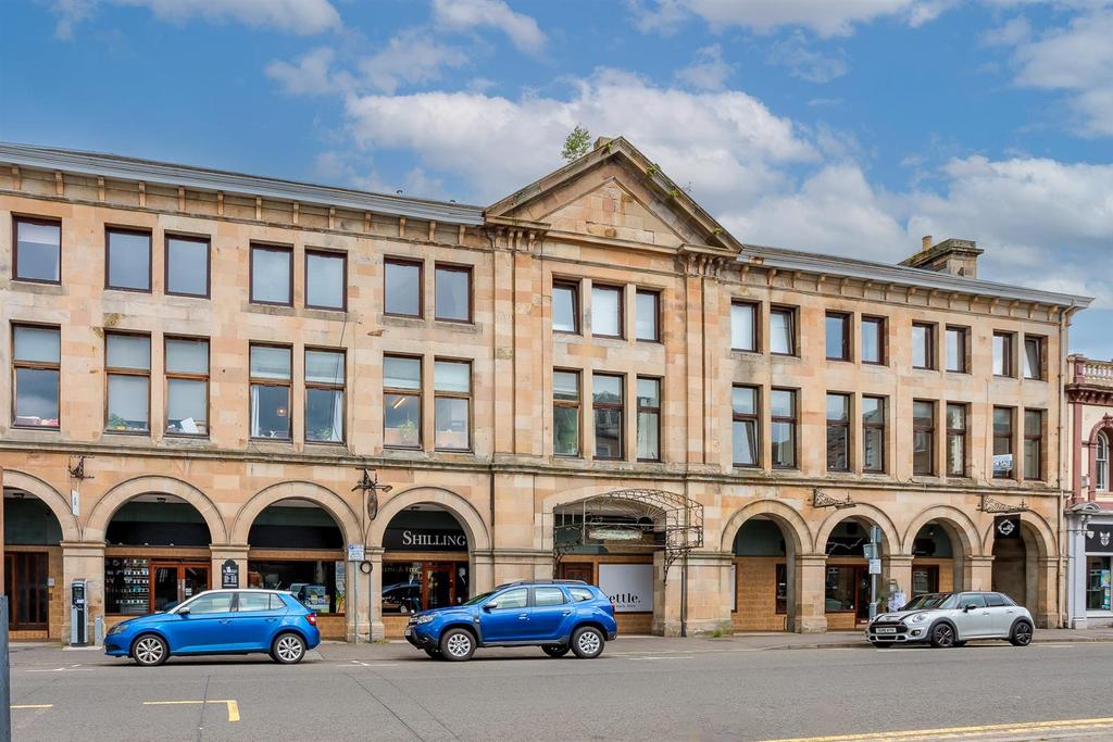Princes Street, Perth 2 bed flat - £115,500