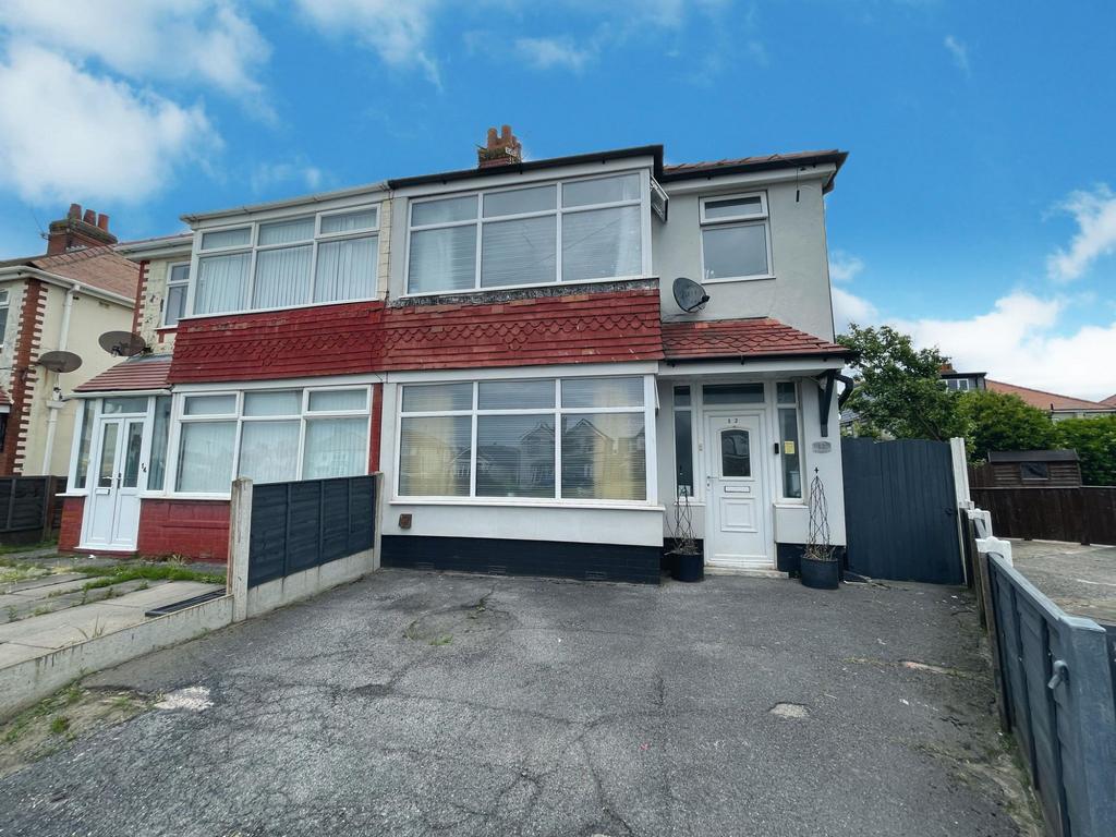 Slinger Road, Cleveleys FY5 3 bed semi-detached house - £150,000