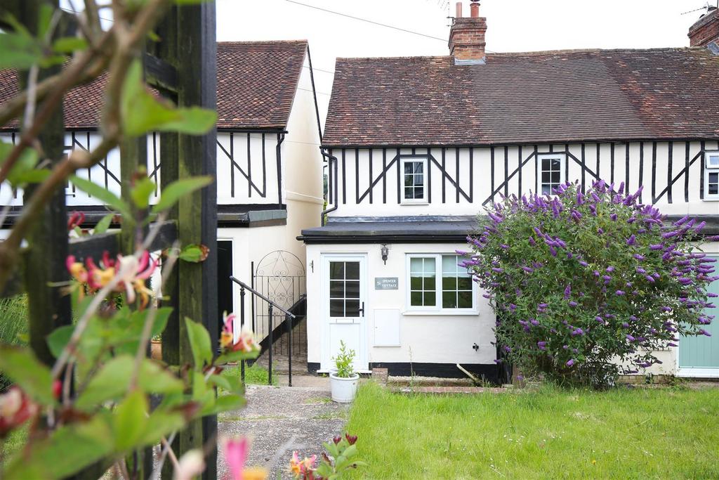Station Road, Borough Green, Kent 2 bed end of terrace house - £1,225 ...