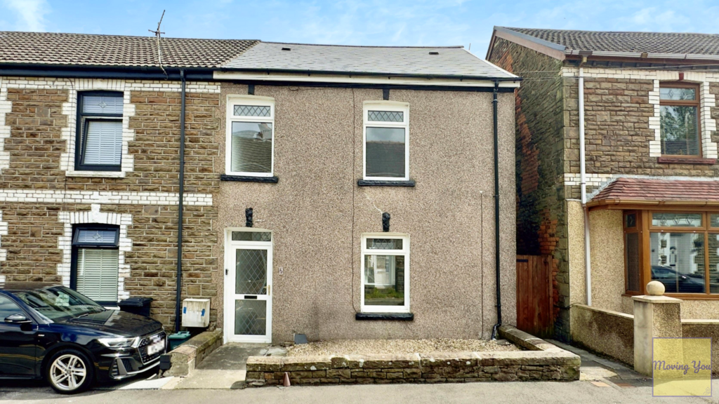 Grove Lane, Skewen, Neath 3 bed end of terrace house - £130,000