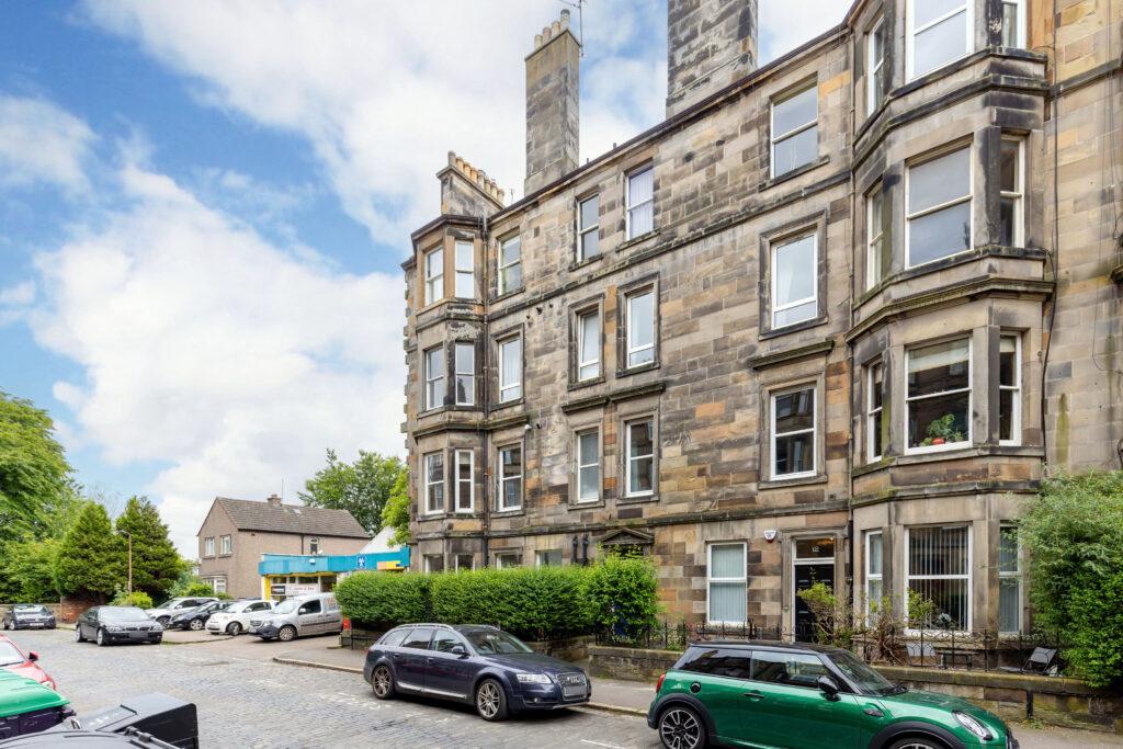 14 (2F3) Royston Terrace, Inverleith... 2 bed flat - £285,000
