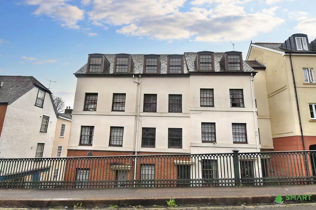 Exeter EX4 Studio - £160,000