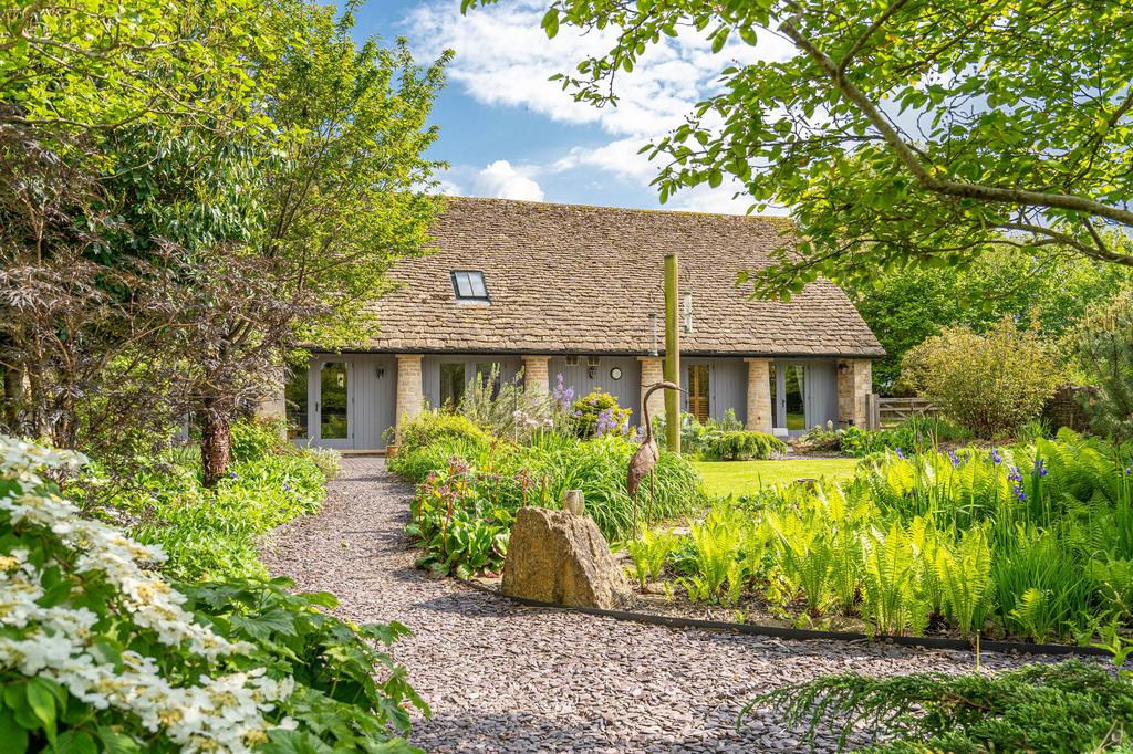 Sevington, Near Grittleton 3 bed detached house for sale - £1,100,000