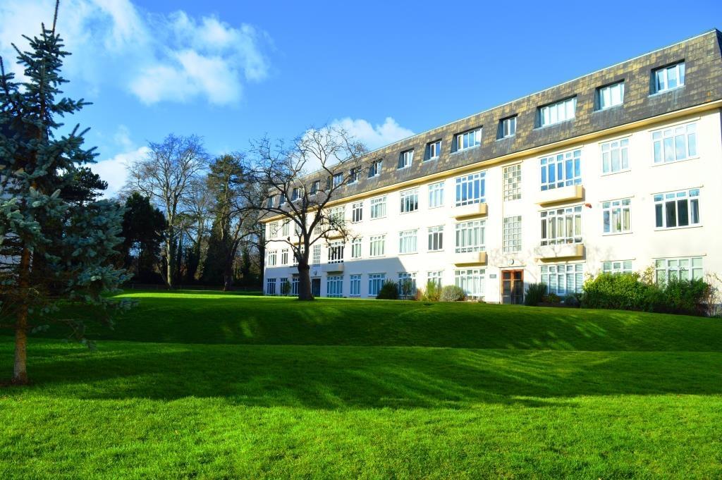 Lawrie Park Road London SE26 2 bed flat to rent - £1,600 pcm (£369 pw)
