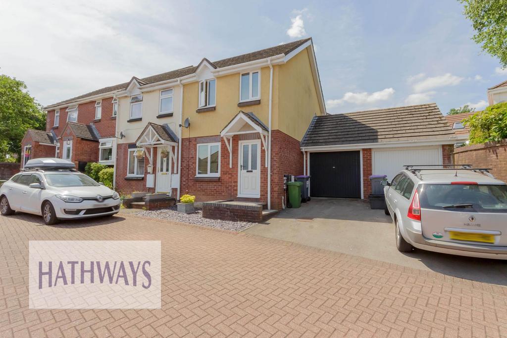Pant Gwyn Close, Henllys, NP44 2 bed end of terrace house - £190,000